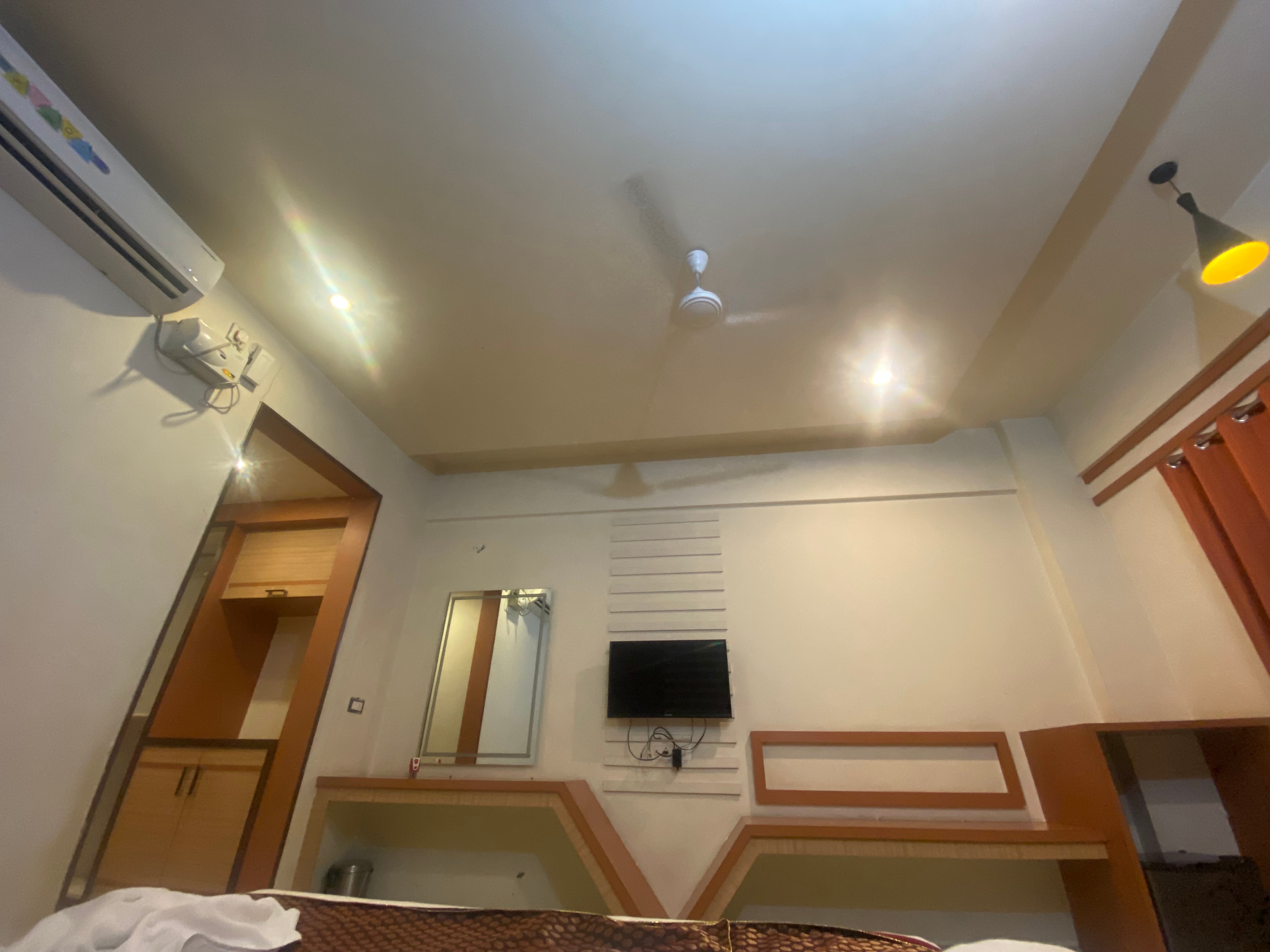 HOTEL BNS INTERNATIONAL 𝗕𝗢𝗢𝗞 Sasaram Hotel 𝘄𝗶𝘁𝗵 𝗙𝗥𝗘𝗘 𝗖𝗮𝗻𝗰𝗲𝗹𝗹𝗮𝘁𝗶𝗼𝗻