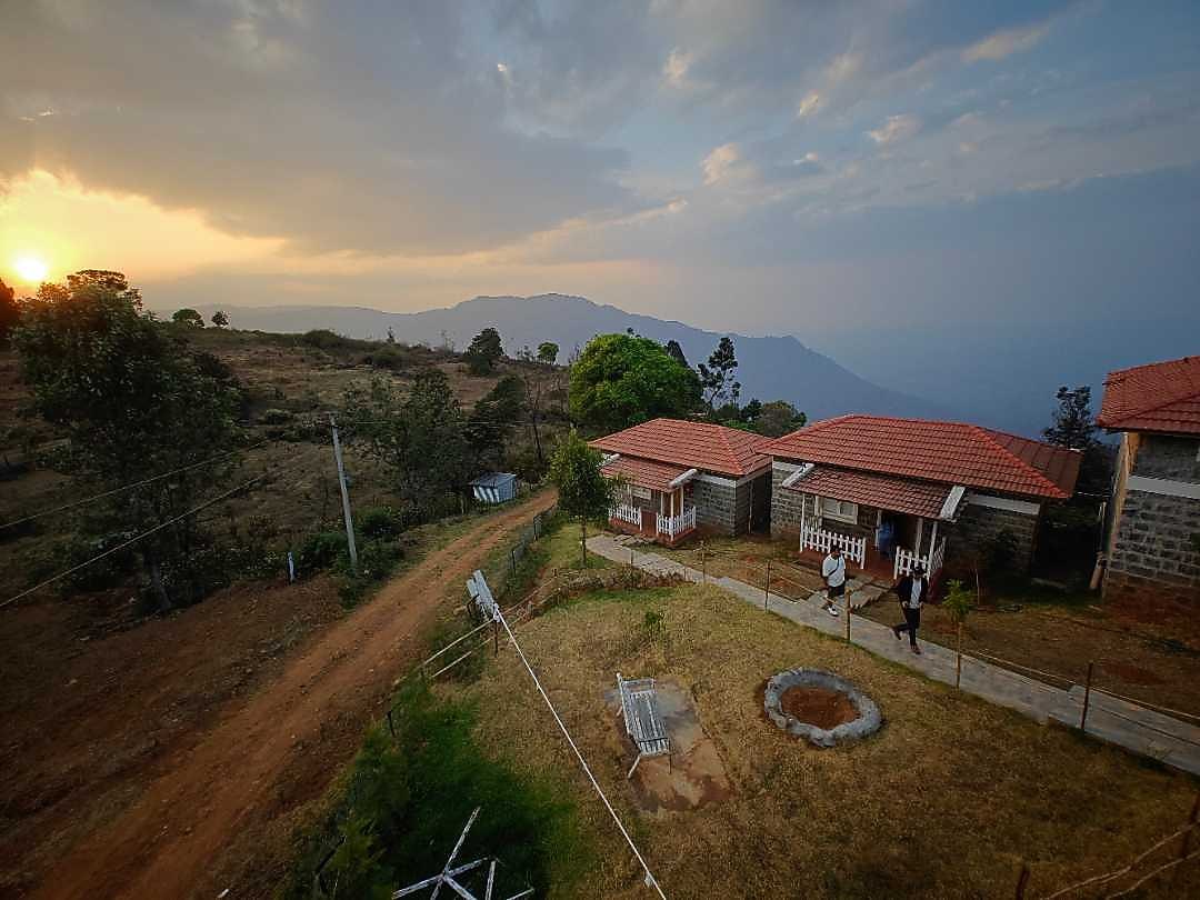 Tranqville Resorts 𝗕𝗢𝗢𝗞 Ooty Resort 𝘄𝗶𝘁𝗵 𝗙𝗥𝗘𝗘 𝗖𝗮𝗻𝗰𝗲𝗹𝗹𝗮𝘁𝗶𝗼𝗻