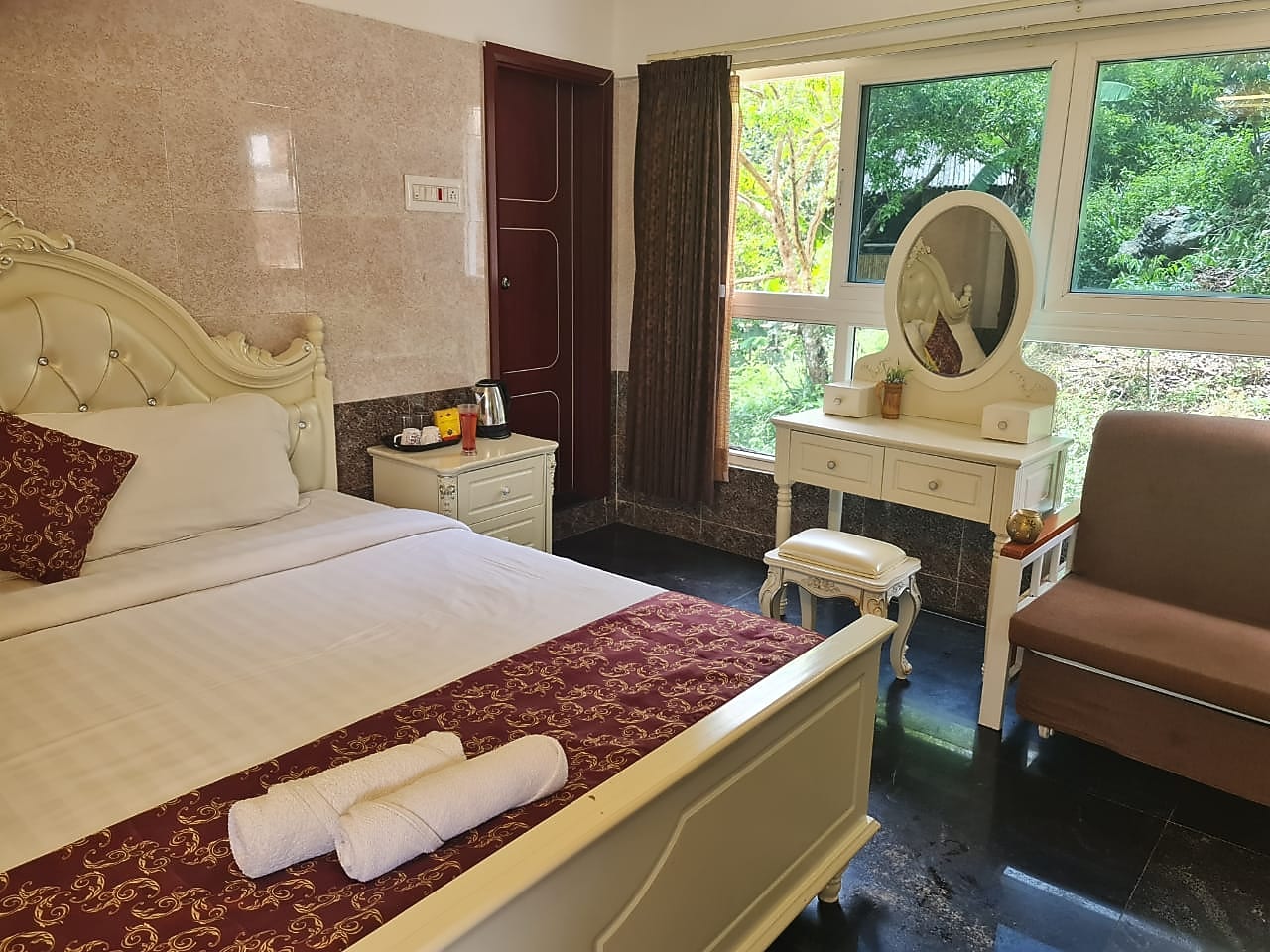 Sherva Stellar Resort 𝗕𝗢𝗢𝗞 Yercaud Resort 𝘄𝗶𝘁𝗵 𝗙𝗥𝗘𝗘 𝗖𝗮𝗻𝗰𝗲𝗹𝗹𝗮𝘁𝗶𝗼𝗻