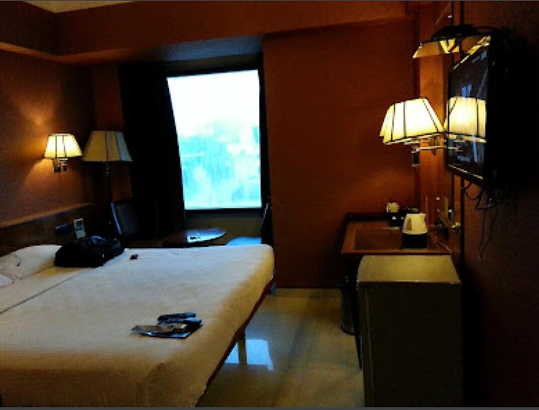 Esthell Hotels 𝗕𝗢𝗢𝗞 Chennai Hotel 𝘄𝗶𝘁𝗵 𝗙𝗥𝗘𝗘 𝗖𝗮𝗻𝗰𝗲𝗹𝗹𝗮𝘁𝗶𝗼𝗻