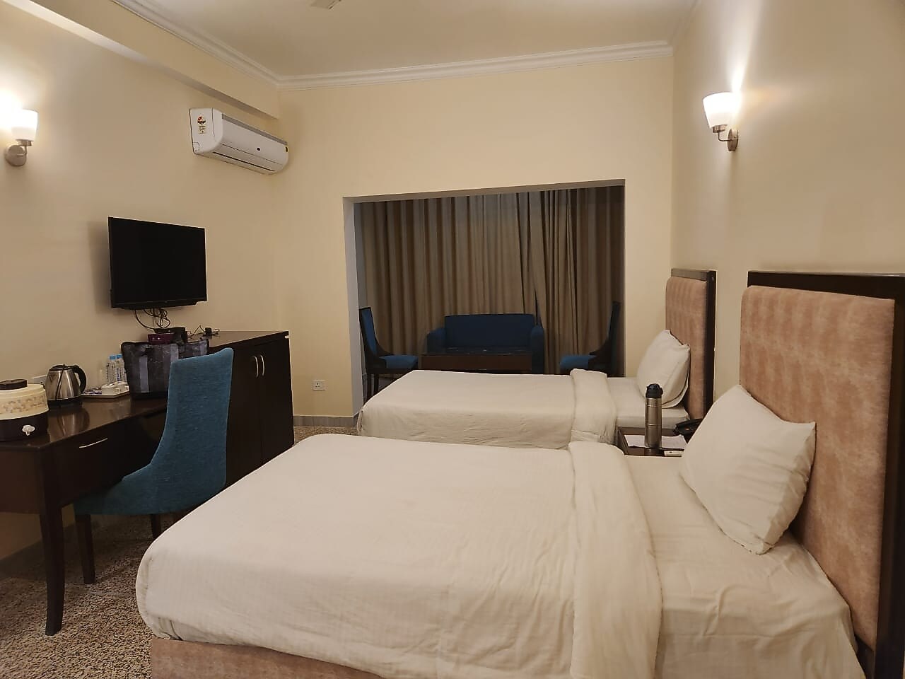 Gautam Hotels and Resorts 𝗕𝗢𝗢𝗞 Khajuraho Hotel 𝘄𝗶𝘁𝗵 ₹𝟬 𝗣𝗔𝗬𝗠𝗘𝗡𝗧