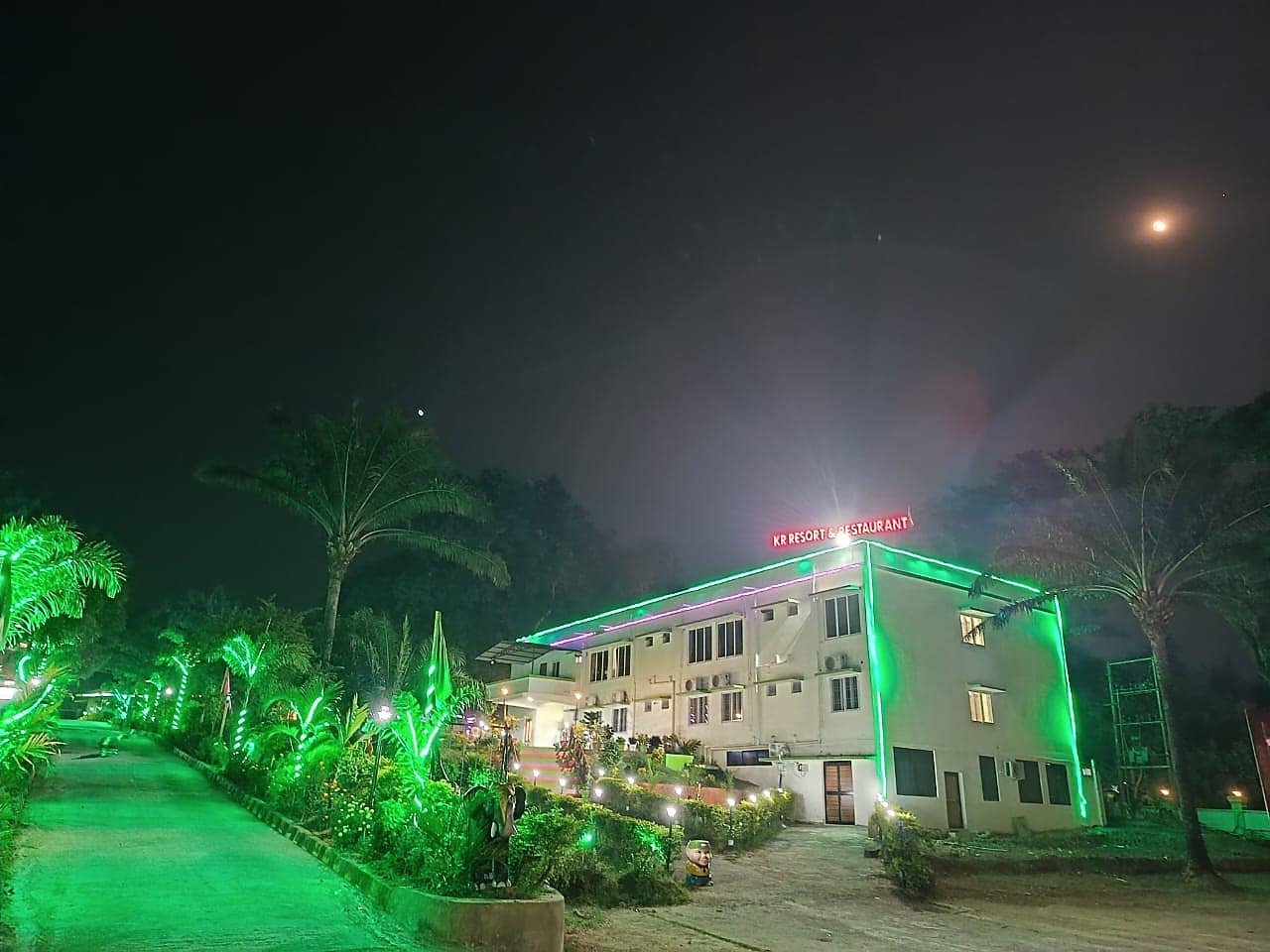 K R Resort 𝗕𝗢𝗢𝗞 Nilagiri Hotel 𝘄𝗶𝘁𝗵 𝗙𝗥𝗘𝗘 𝗖𝗮𝗻𝗰𝗲𝗹𝗹𝗮𝘁𝗶𝗼𝗻