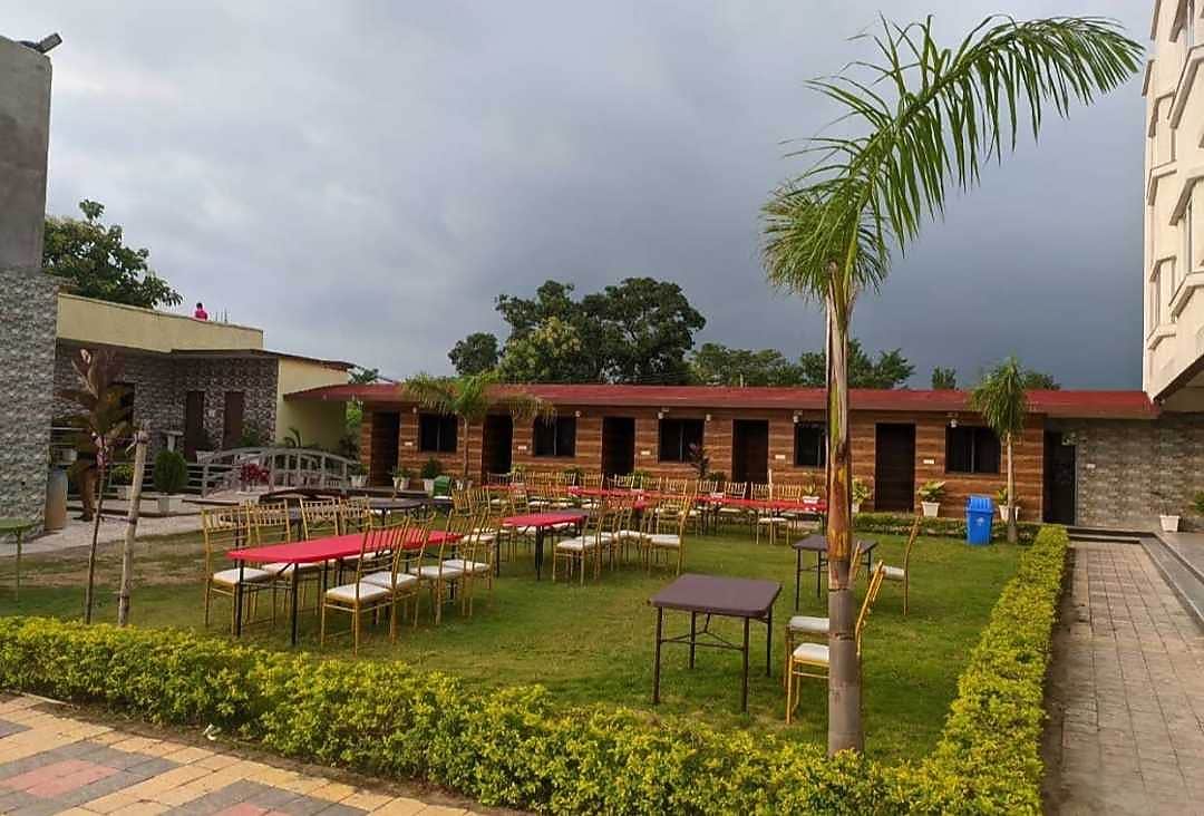 MOMENTS RESORT 𝗕𝗢𝗢𝗞 Ranchi Hotel 𝘄𝗶𝘁𝗵 𝗙𝗥𝗘𝗘 𝗖𝗮𝗻𝗰𝗲𝗹𝗹𝗮𝘁𝗶𝗼𝗻