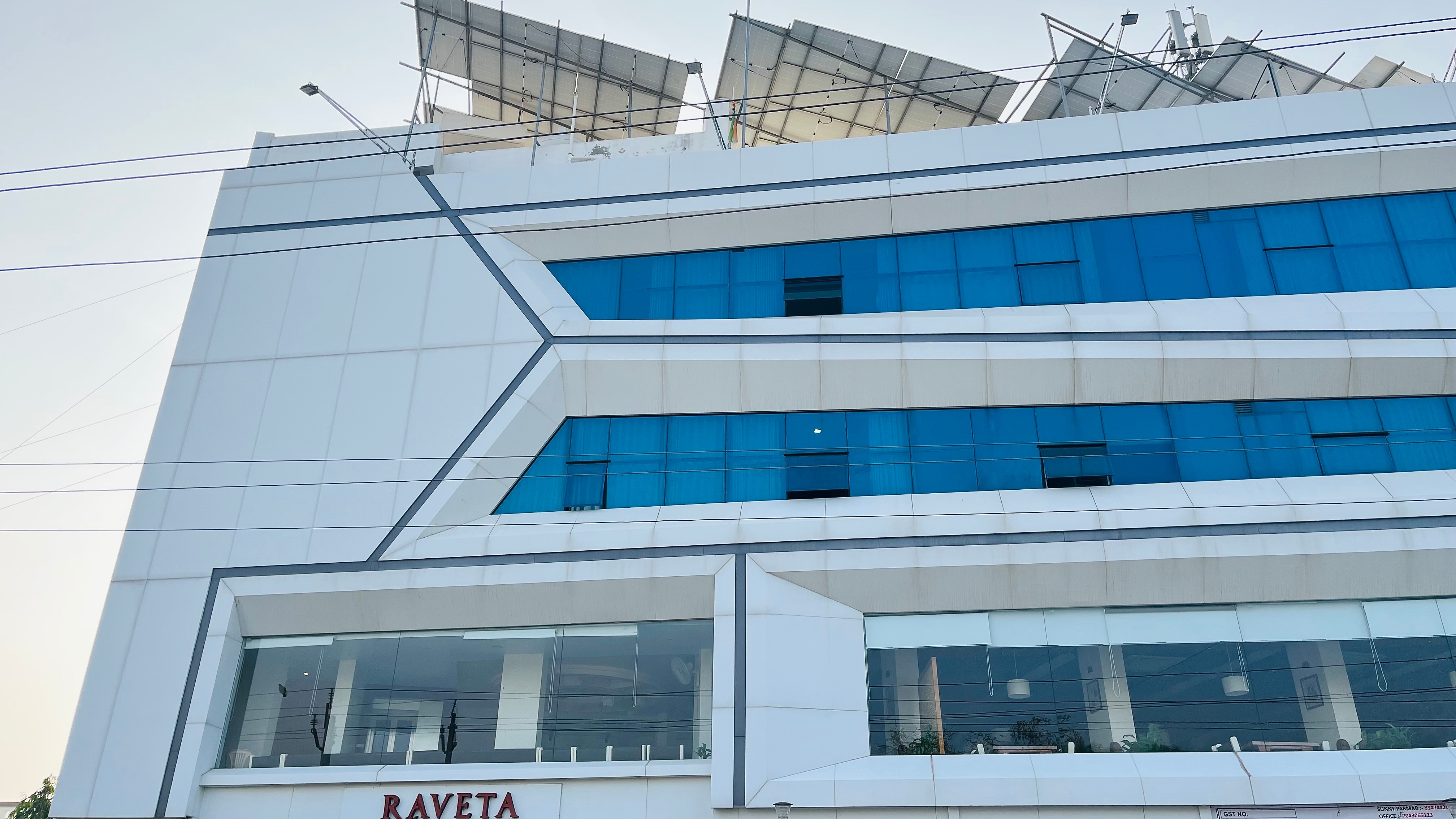 The Grand Raveta 𝗕𝗢𝗢𝗞 Patan Hotel 𝘄𝗶𝘁𝗵 𝗙𝗥𝗘𝗘 𝗖𝗮𝗻𝗰𝗲𝗹𝗹𝗮𝘁𝗶𝗼𝗻