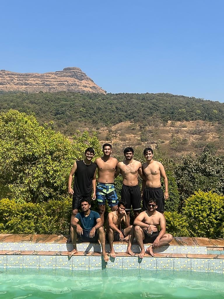 6 Cottage With Swimming Pool 𝗕𝗢𝗢𝗞 Lonavala Villa 𝘄𝗶𝘁𝗵 𝗙𝗥𝗘𝗘 𝗖𝗮𝗻𝗰𝗲𝗹𝗹𝗮𝘁𝗶𝗼𝗻