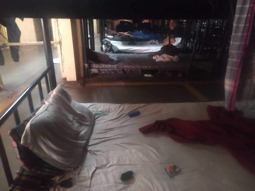 GOA TOURIST DORMITORY 𝗕𝗢𝗢𝗞 Goa Hostel 𝘄𝗶𝘁𝗵 ₹𝟬 𝗣𝗔𝗬𝗠𝗘𝗡𝗧