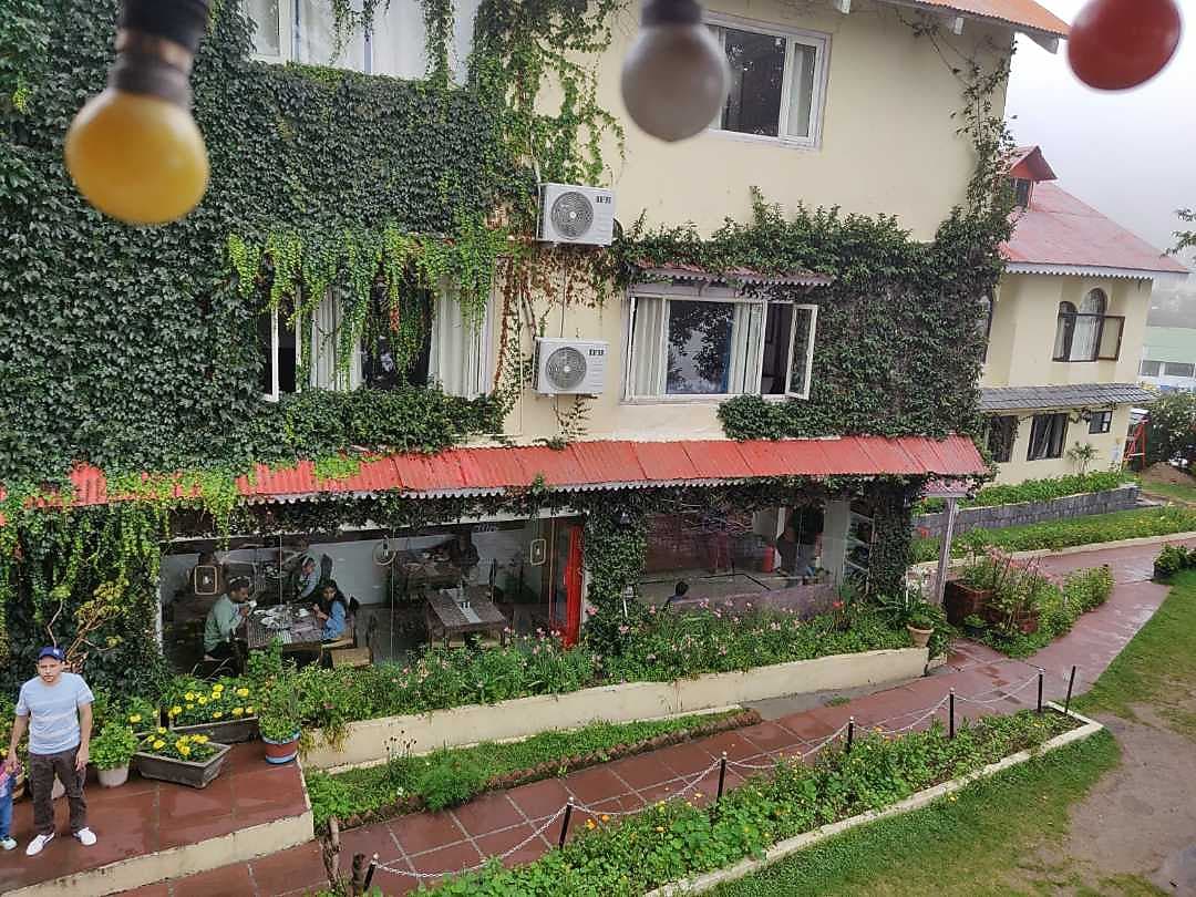 Alps Resorts | Dalhousie Resort BOOK @ ₹1