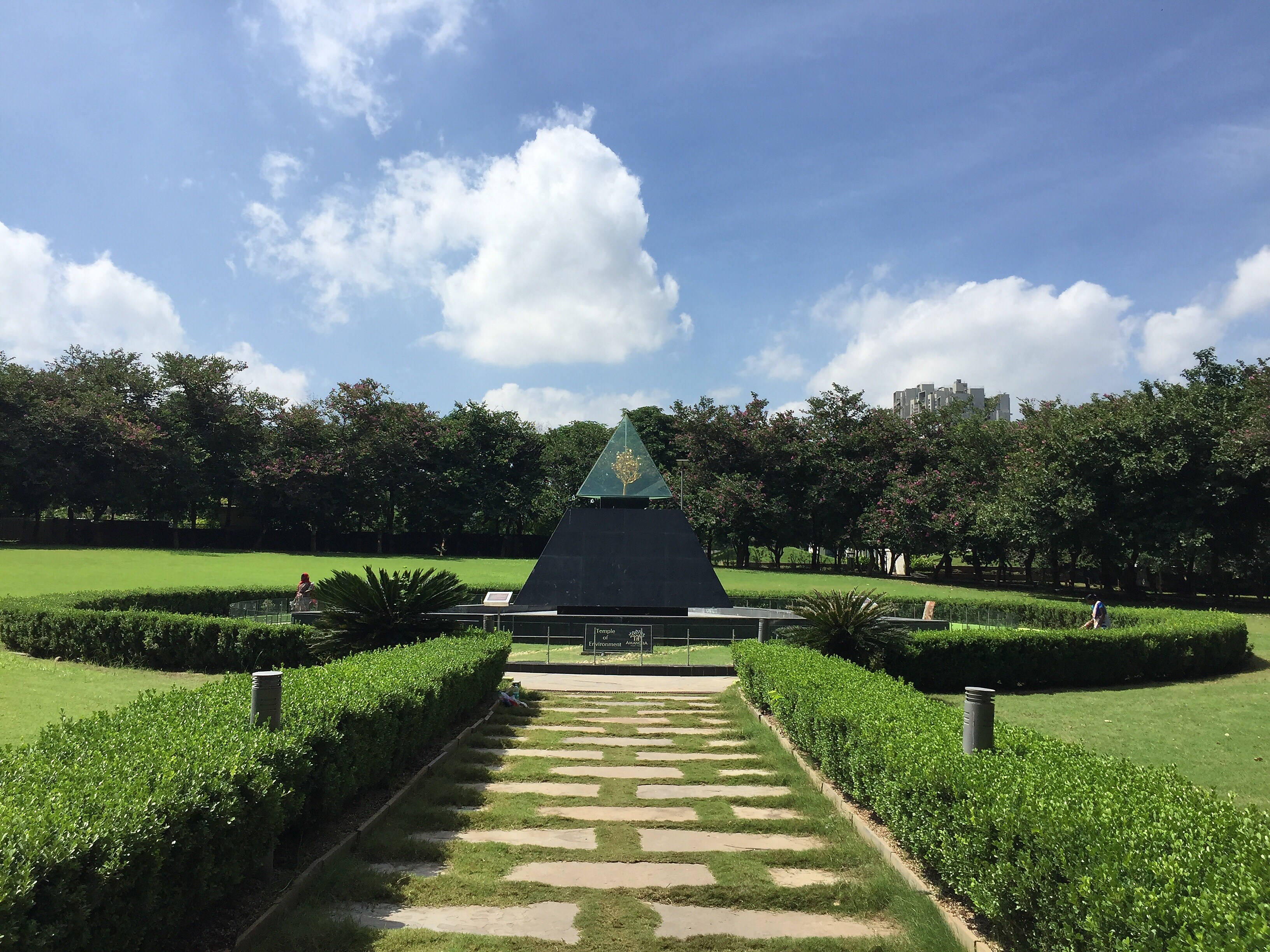 Amanora The Fern Hotels & Club Best Rates on Pune Hotel Deals, Reviews ...