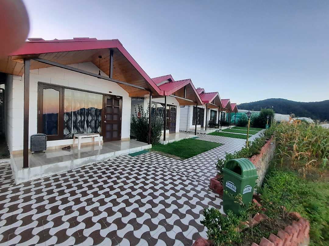 Resort Extreme Village Best Rates on Chail Hotel Deals, Reviews & Photos
