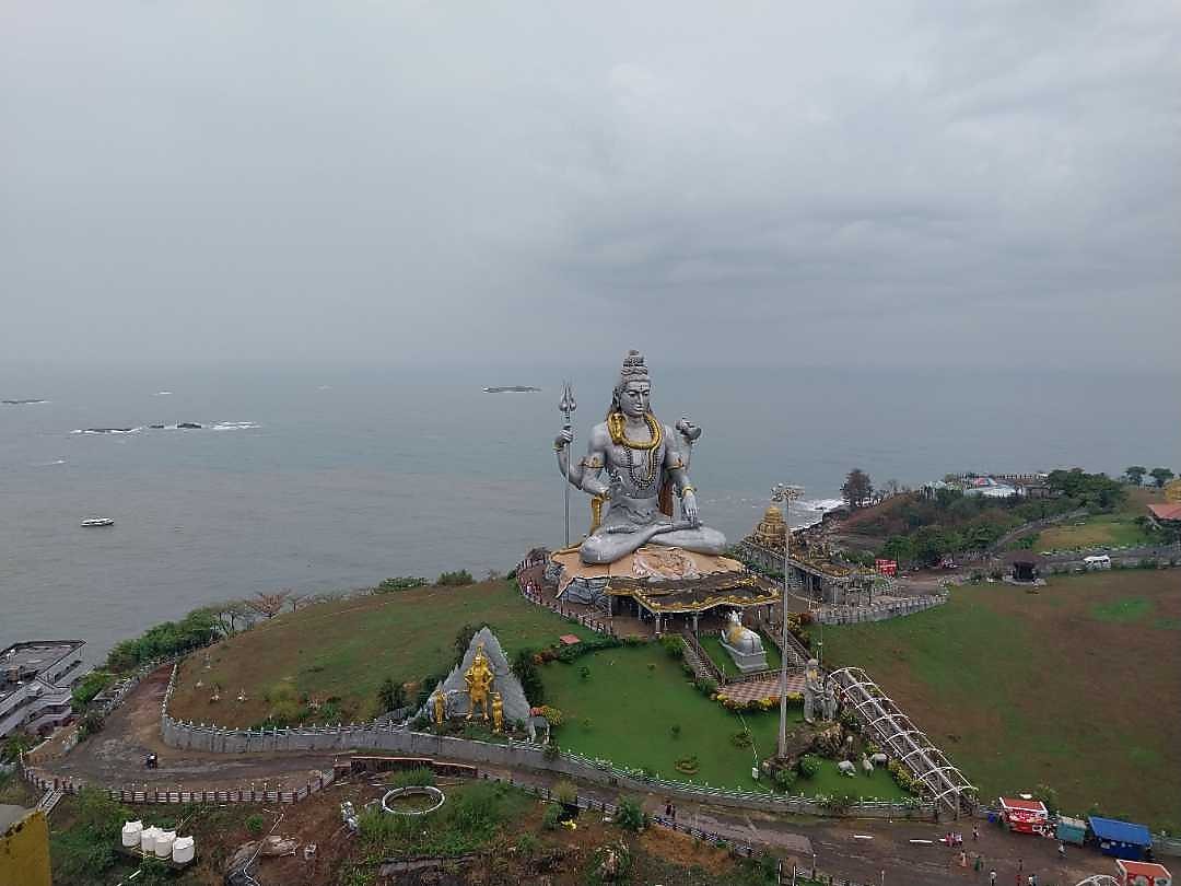 Jaya Paradise Best Rates on Murudeshwar Hotel Deals, Reviews & Photos