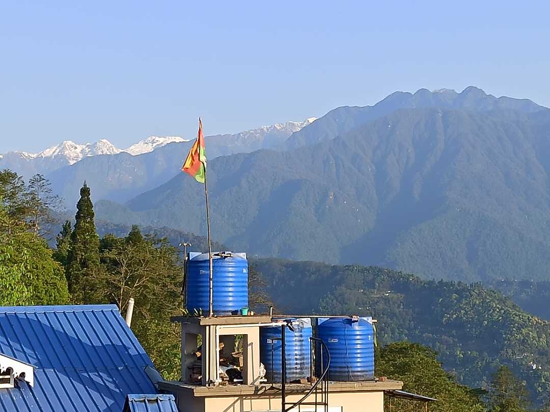 Hotel Simvo 𝗕𝗢𝗢𝗞 Pelling Hotel 𝘄𝗶𝘁𝗵 ₹𝟬 𝗣𝗔𝗬𝗠𝗘𝗡𝗧