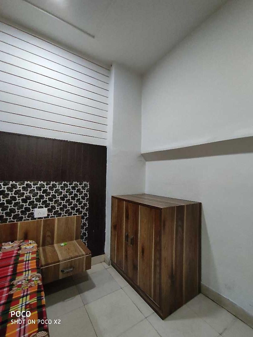 Hotel Mayur Best Rates on Mathura Hotel Deals, Reviews & Photos