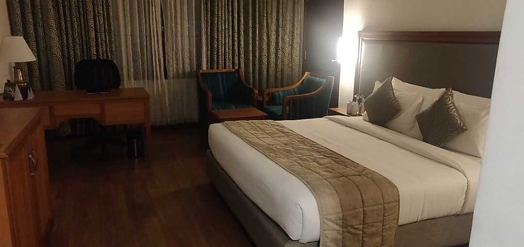Monsoon Empress 𝗕𝗢𝗢𝗞 Cochin Hotel 𝘄𝗶𝘁𝗵 𝗙𝗥𝗘𝗘 𝗖𝗮𝗻𝗰𝗲𝗹𝗹𝗮𝘁𝗶𝗼𝗻