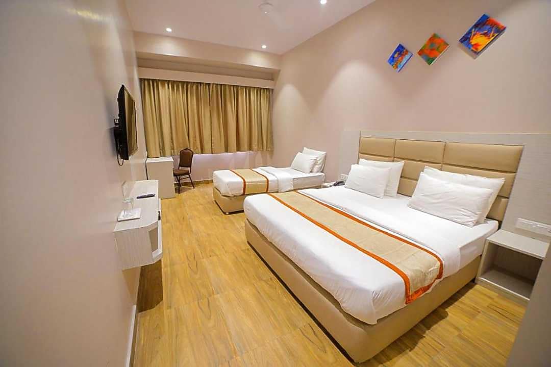SOHOTEL 𝗕𝗢𝗢𝗞 Howrah Hotel 𝘄𝗶𝘁𝗵 𝗙𝗥𝗘𝗘 𝗖𝗮𝗻𝗰𝗲𝗹𝗹𝗮𝘁𝗶𝗼𝗻
