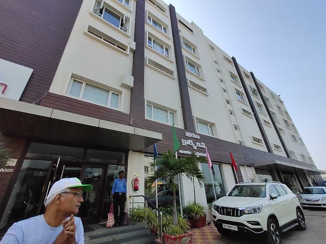 Photos of Triguna Clarks Inn Kurnool - Hotel in Kurnool