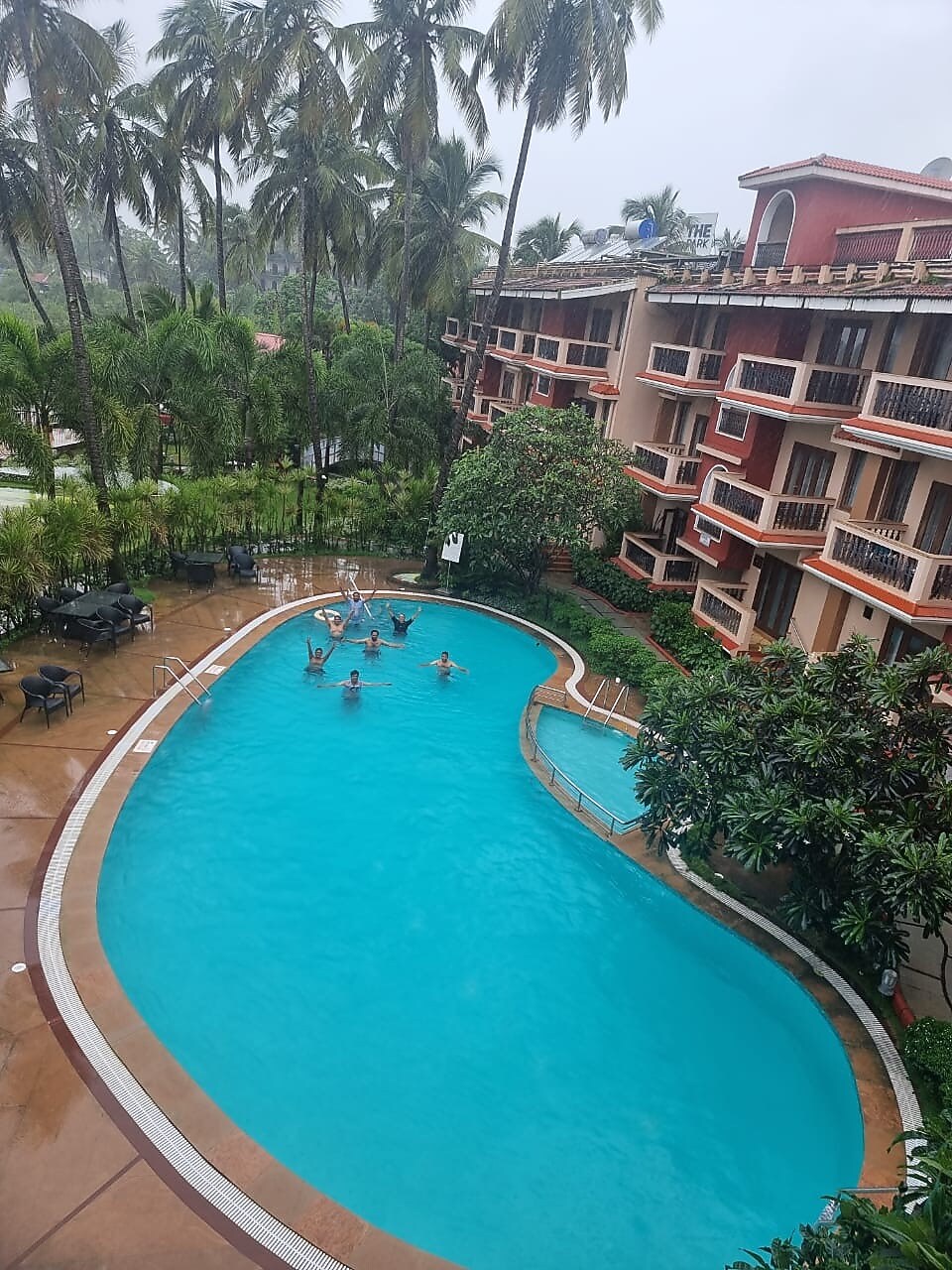 Lazy Lagoon, A Lemon Tree Resort, Goa, Baga 𝗕𝗢𝗢𝗞 Goa Resort 𝘄𝗶𝘁𝗵 ₹𝟬 𝗣𝗔𝗬𝗠𝗘𝗡𝗧