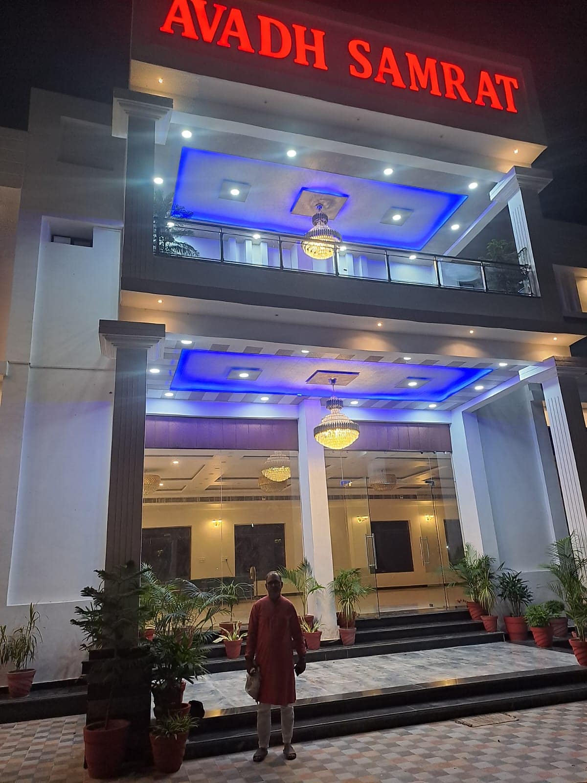 AVADH SAMRAT RESORT 𝗕𝗢𝗢𝗞 Ayodhya Resort 𝘄𝗶𝘁𝗵 𝗙𝗥𝗘𝗘 𝗖𝗮𝗻𝗰𝗲𝗹𝗹𝗮𝘁𝗶𝗼𝗻
