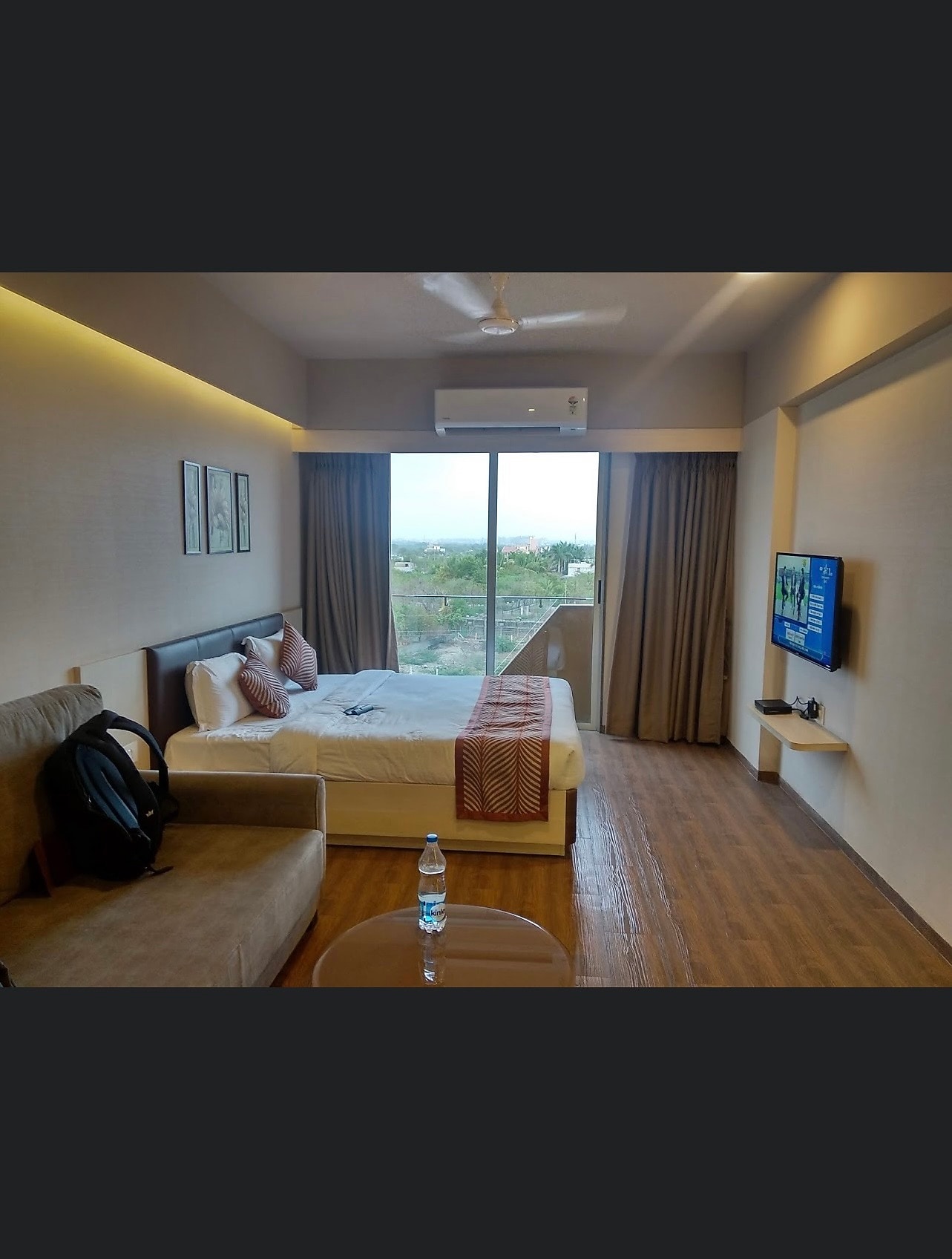 The Weekend Address 𝗕𝗢𝗢𝗞 Surat Hotel 𝘄𝗶𝘁𝗵 𝗙𝗥𝗘𝗘 𝗖𝗮𝗻𝗰𝗲𝗹𝗹𝗮𝘁𝗶𝗼𝗻