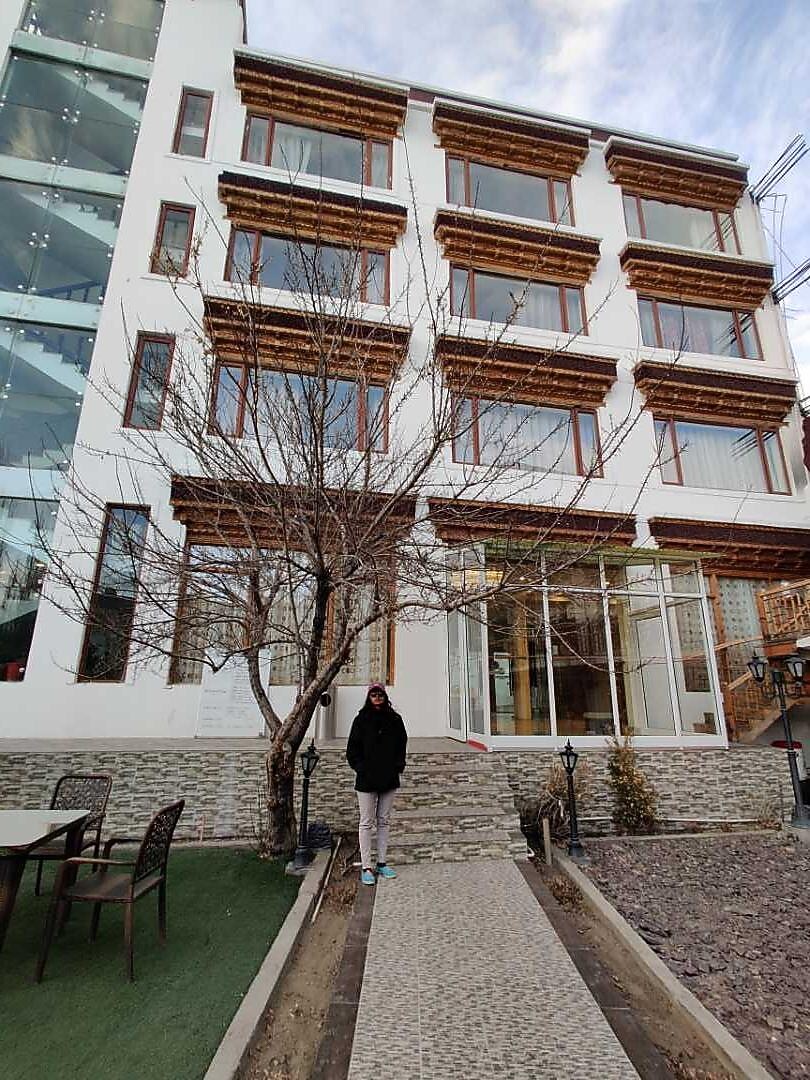 Singge Palace Hotel 𝗕𝗢𝗢𝗞 Leh Hotel 𝘄𝗶𝘁𝗵 𝗙𝗥𝗘𝗘 𝗖𝗮𝗻𝗰𝗲𝗹𝗹𝗮𝘁𝗶𝗼𝗻