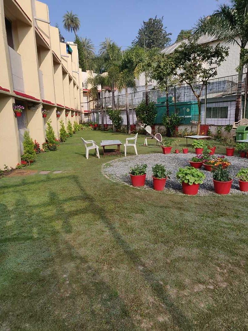 Hotel Sunset Inn Mount Abu with swimming pool Mount Abu Hotel, FREE ...