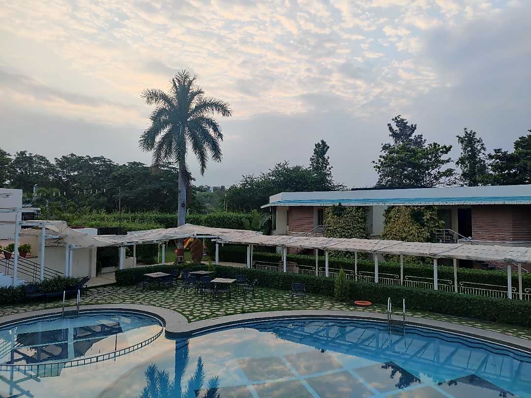 The Red Maple Best Rates on Indore Hotel Deals, Reviews & Photos