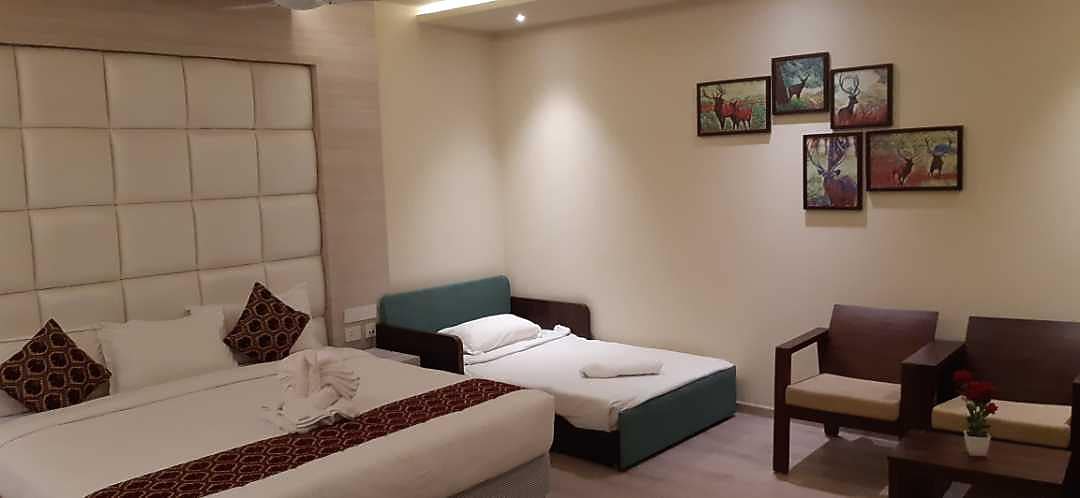 Woodnote 𝗕𝗢𝗢𝗞 Thekkady Resort 𝘄𝗶𝘁𝗵 𝗙𝗥𝗘𝗘 𝗖𝗮𝗻𝗰𝗲𝗹𝗹𝗮𝘁𝗶𝗼𝗻