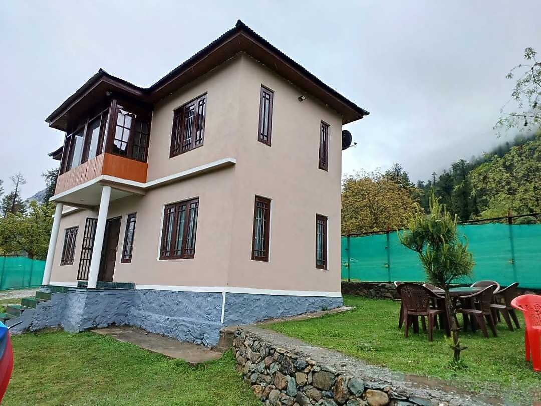 Pine Retreat Cottages 𝗕𝗢𝗢𝗞 Pahalgam Cottage 𝘄𝗶𝘁𝗵 𝗙𝗥𝗘𝗘 𝗖𝗮𝗻𝗰𝗲𝗹𝗹𝗮𝘁𝗶𝗼𝗻