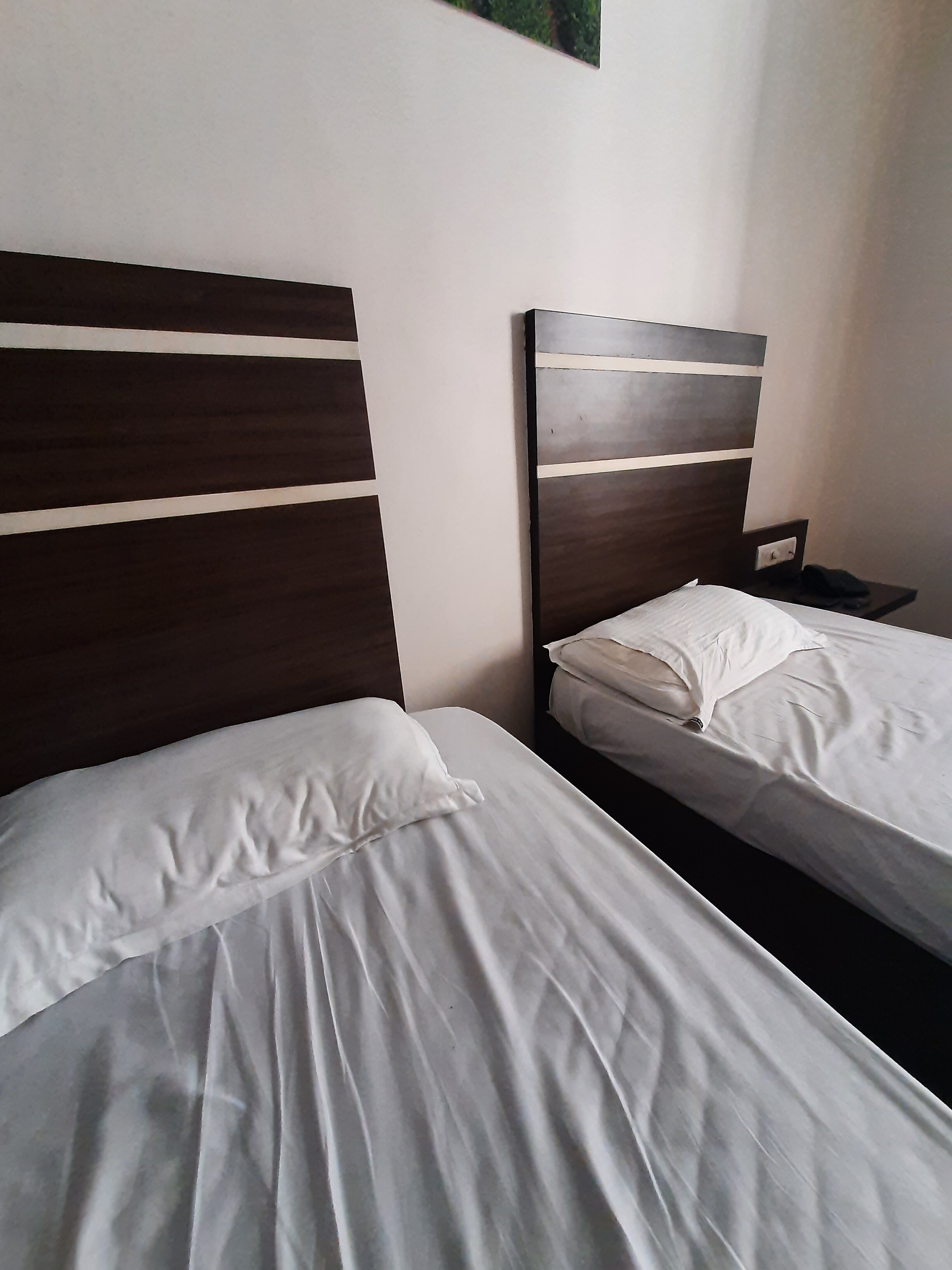 Compact Tea Square 𝗕𝗢𝗢𝗞 Bangalore Hotel 𝘄𝗶𝘁𝗵 ₹𝟬 𝗣𝗔𝗬𝗠𝗘𝗡𝗧