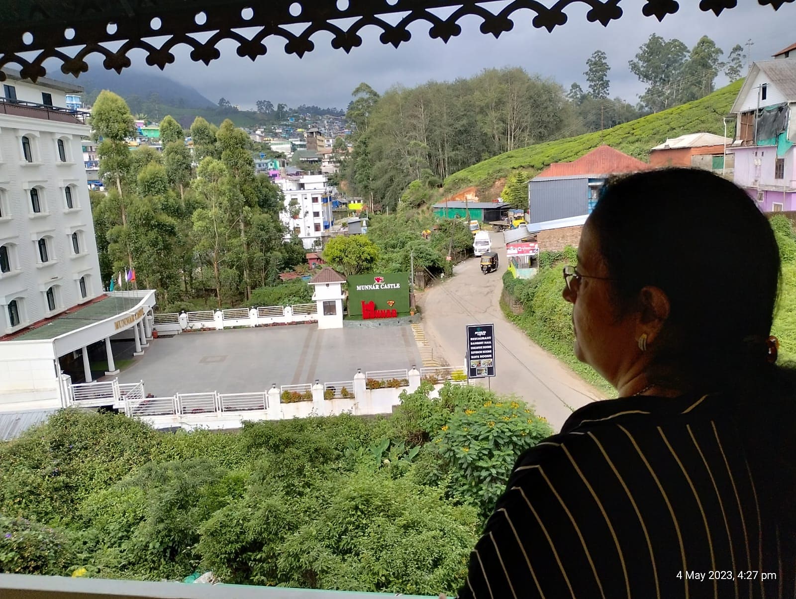 Le Celestium 𝗕𝗢𝗢𝗞 Munnar Hotel 𝘄𝗶𝘁𝗵 ₹𝟬 𝗣𝗔𝗬𝗠𝗘𝗡𝗧
