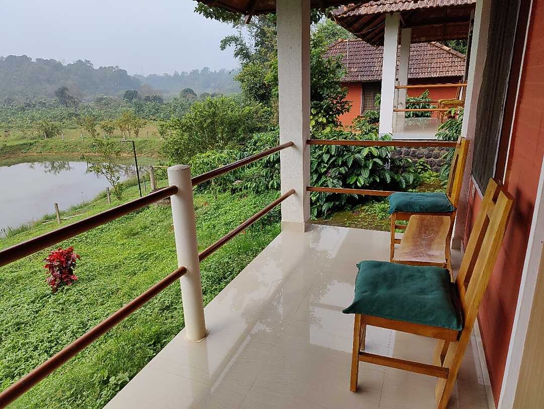 Coffee Bliss Homestay | Cottages & Rooms 𝗕𝗢𝗢𝗞 Coorg Farm House 𝘄𝗶𝘁𝗵 ...