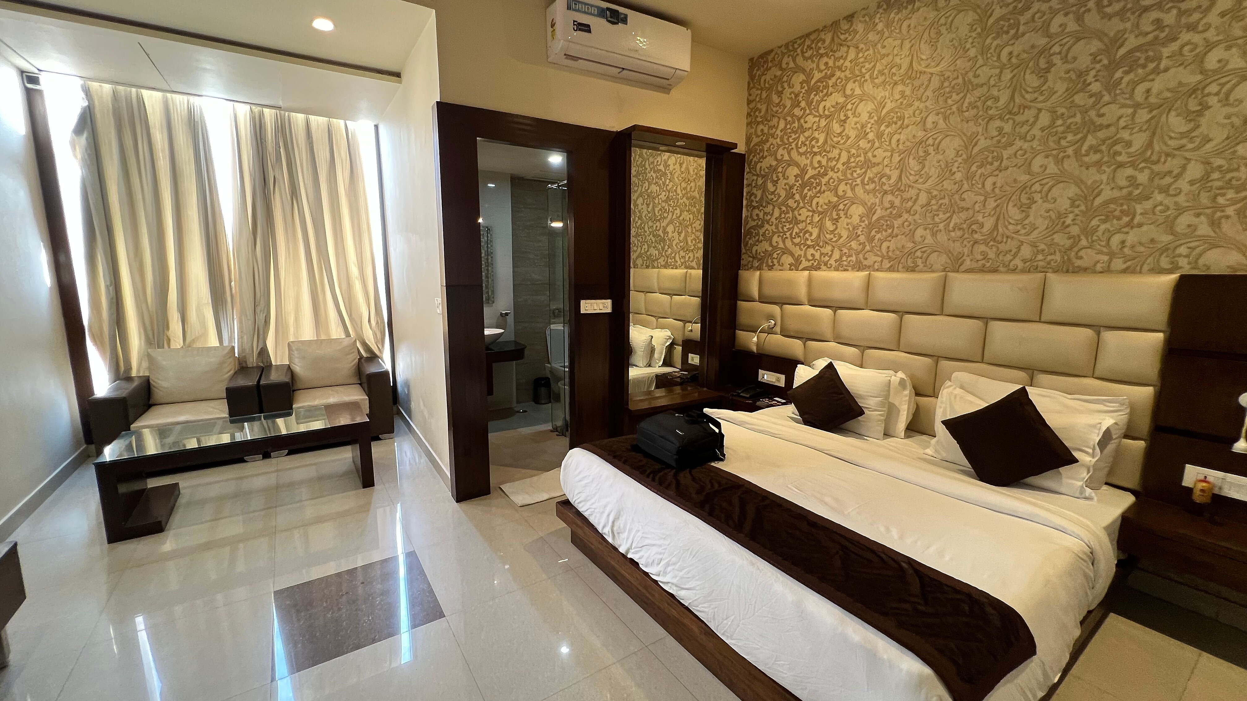 Photos of Hotel The Venus - Hotel in Rudrapur