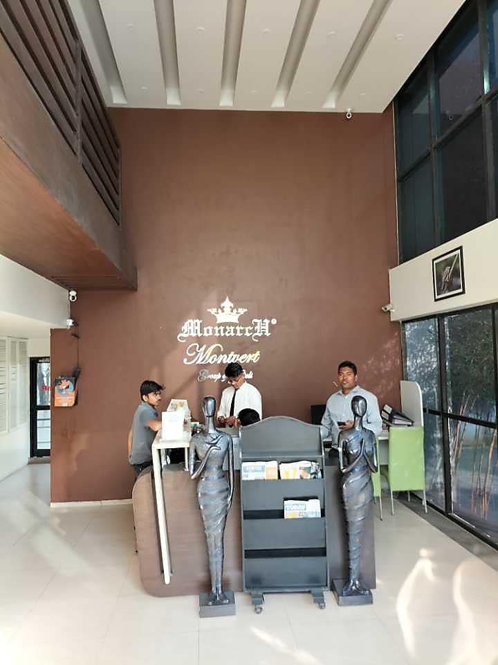 Monarch MontVert, Baner, Pune Best Rates on Pune Hotel Deals, Reviews ...