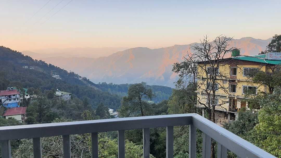 Pride Ashiyana Resort Mussoorie 𝗕𝗢𝗢𝗞 Mussoorie Hotel 𝘄𝗶𝘁𝗵 𝗙𝗥𝗘𝗘 𝗖𝗮𝗻𝗰𝗲𝗹𝗹𝗮𝘁𝗶𝗼𝗻