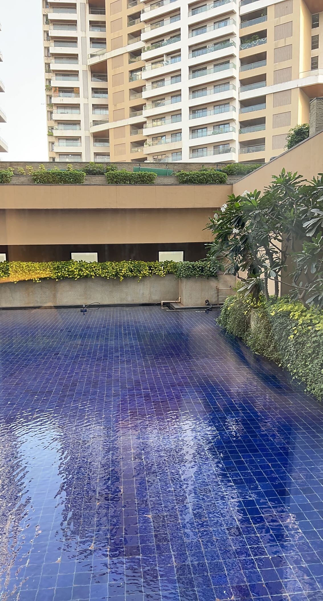 Trident Bandra Kurla Best Rates on Mumbai Hotel Deals, Reviews & Photos