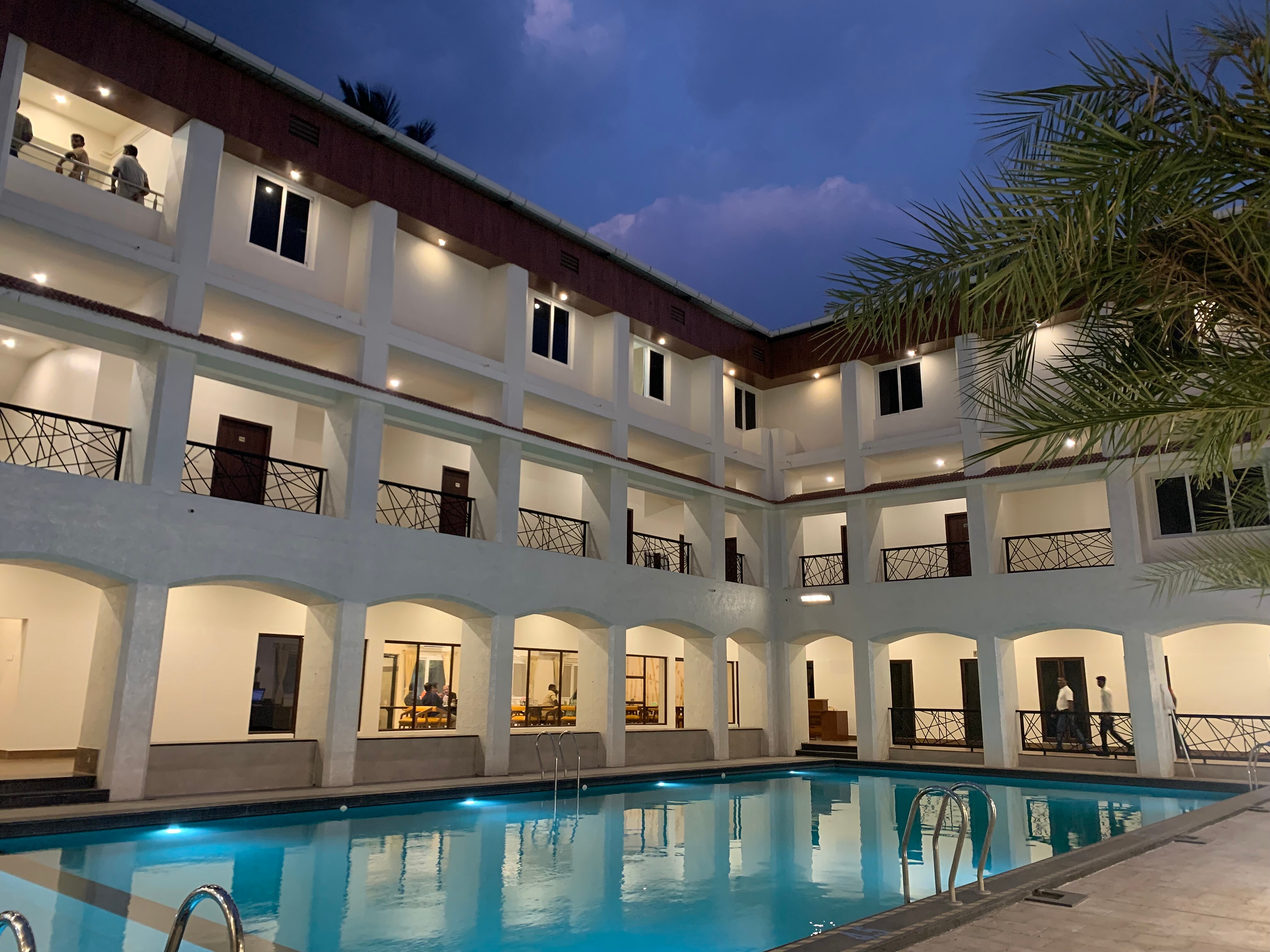 THE RIVIERA 𝗕𝗢𝗢𝗞 Theni Hotel 𝘄𝗶𝘁𝗵 𝗙𝗥𝗘𝗘 𝗖𝗮𝗻𝗰𝗲𝗹𝗹𝗮𝘁𝗶𝗼𝗻