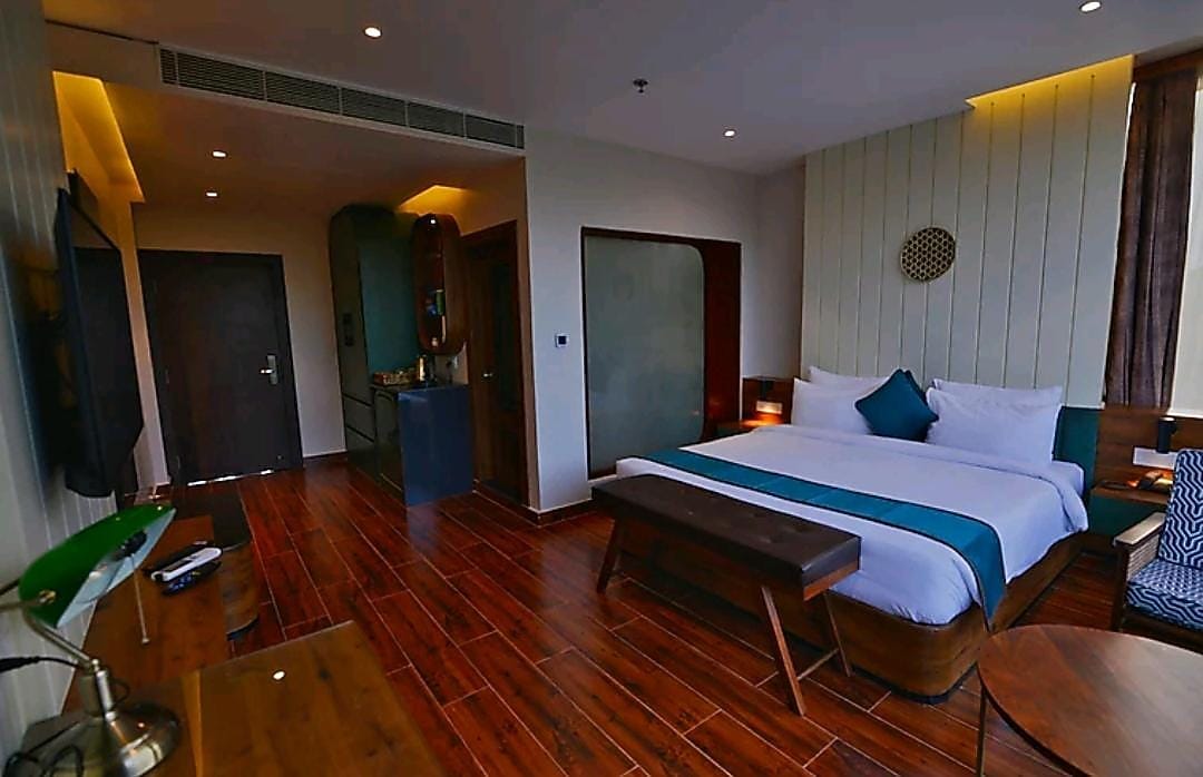 The Convoy Hotel 𝗕𝗢𝗢𝗞 Dibrugarh Hotel 𝘄𝗶𝘁𝗵 𝗙𝗥𝗘𝗘 𝗖𝗮𝗻𝗰𝗲𝗹𝗹𝗮𝘁𝗶𝗼𝗻