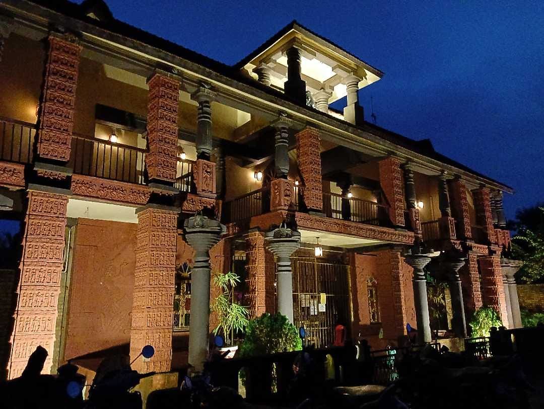 Vedam | Chunshura Resort BOOK @ ₹1