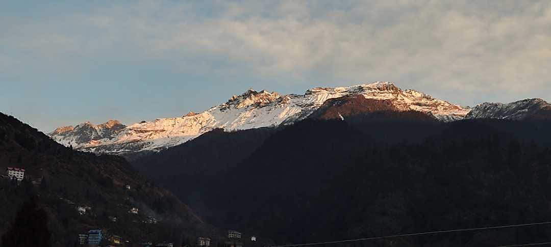 Rufina Lachung Kunga 𝗕𝗢𝗢𝗞 Lachung Hotel 𝘄𝗶𝘁𝗵 ₹𝟬 𝗣𝗔𝗬𝗠𝗘𝗡𝗧