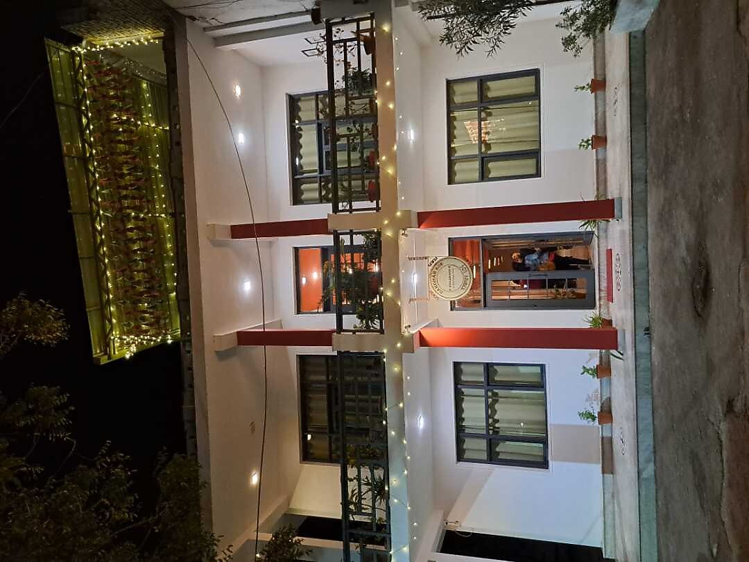 Dakghar 606 𝗕𝗢𝗢𝗞 Khajuraho Hotel 𝘄𝗶𝘁𝗵 𝗙𝗥𝗘𝗘 𝗖𝗮𝗻𝗰𝗲𝗹𝗹𝗮𝘁𝗶𝗼𝗻