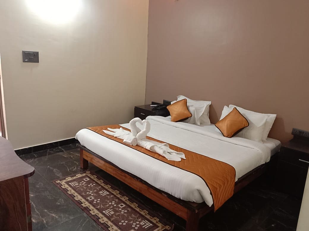 SIA Signature Calangute 𝗕𝗢𝗢𝗞 Goa Hotel 𝘄𝗶𝘁𝗵 𝗙𝗥𝗘𝗘 𝗖𝗮𝗻𝗰𝗲𝗹𝗹𝗮𝘁𝗶𝗼𝗻