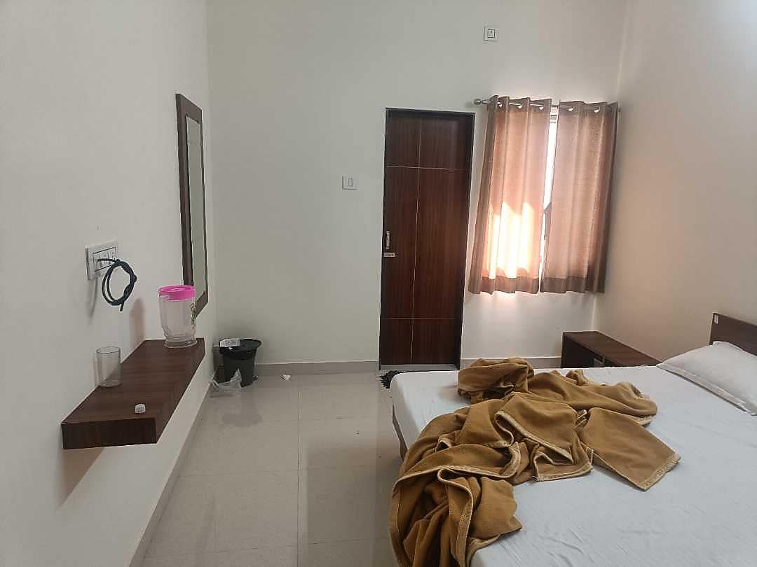 Rk House 𝗕𝗢𝗢𝗞 Dwarka Homestay 𝘄𝗶𝘁𝗵 𝗙𝗥𝗘𝗘 𝗖𝗮𝗻𝗰𝗲𝗹𝗹𝗮𝘁𝗶𝗼𝗻