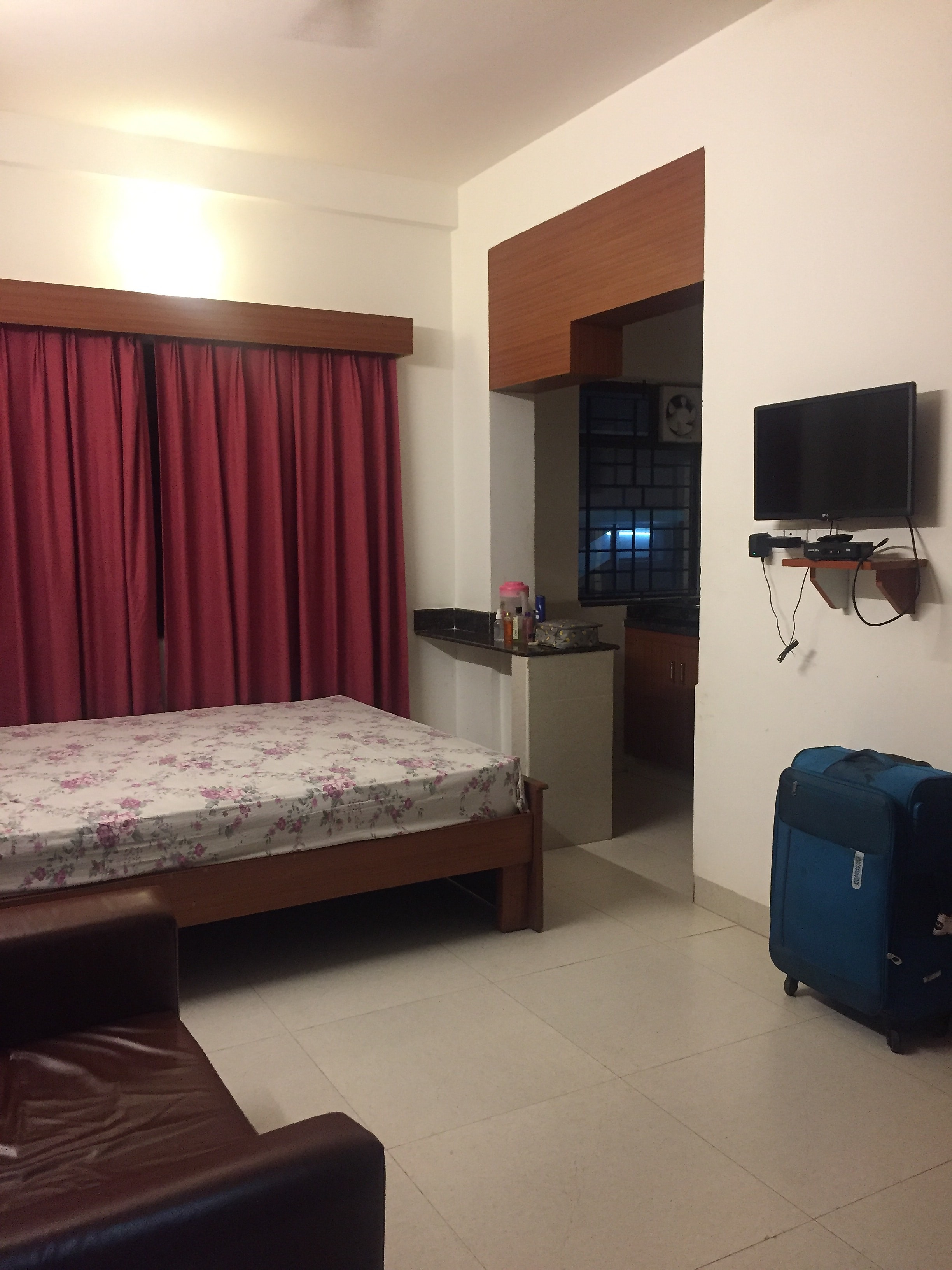 Photos of Narayana Studio Apartments | Rooms & Kitchen - Apartment in ...