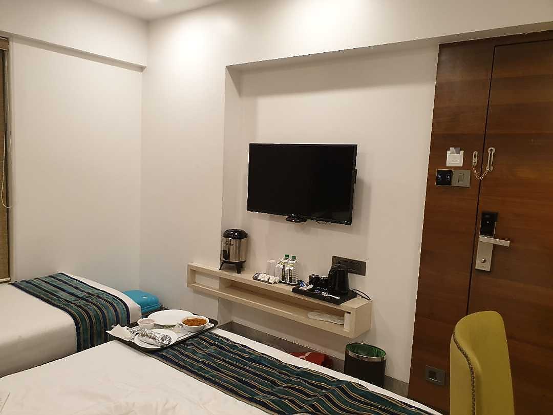 HOTEL WEGO Mumbai Hotel Price, Address & Reviews