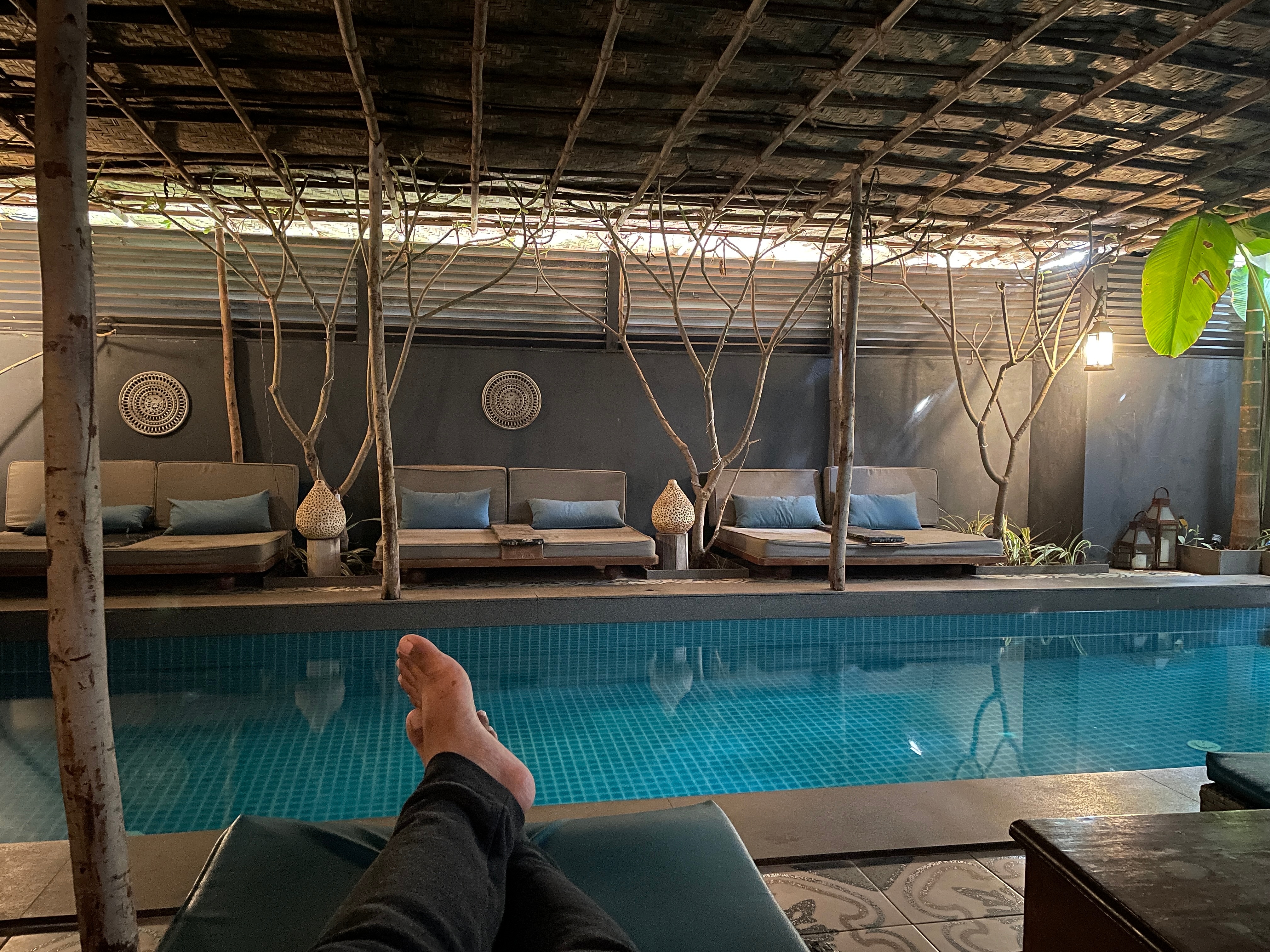 Red Thread Calangute Best Rates on Goa Hotel Deals, Reviews & Photos