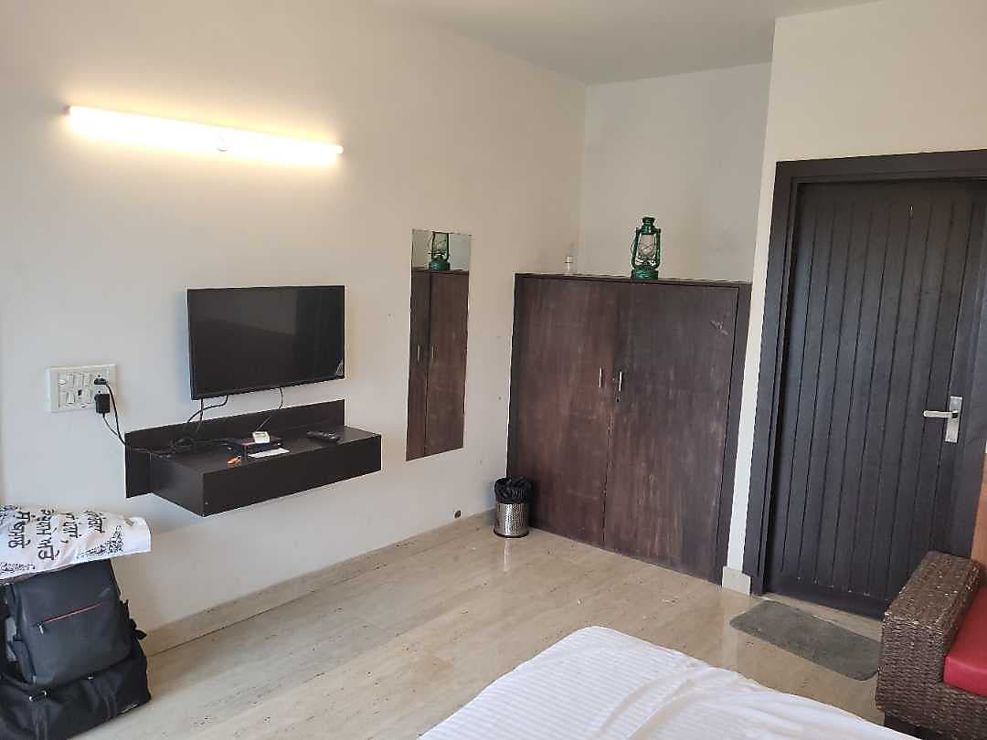 Photos of Aakriti Hotels - Hotel in Gurgaon