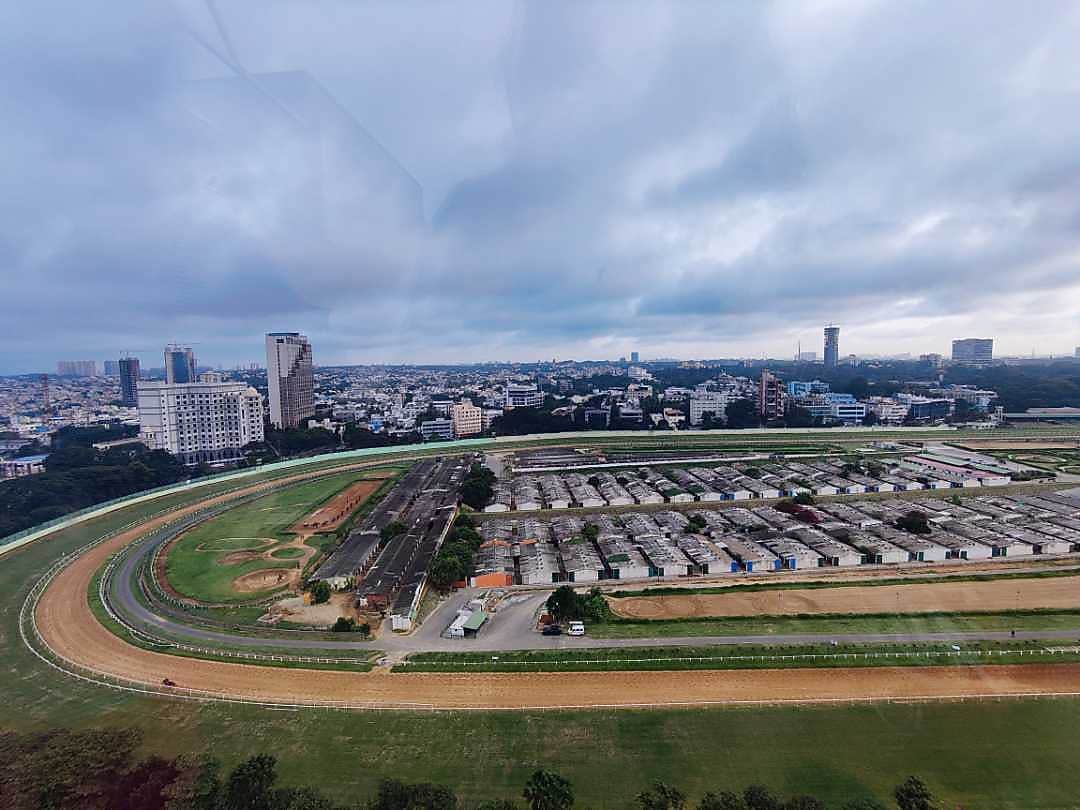 Holiday Inn Bengaluru Racecourse 𝗕𝗢𝗢𝗞 Bangalore Hotel 𝘄𝗶𝘁𝗵 𝗙𝗥𝗘𝗘 ...