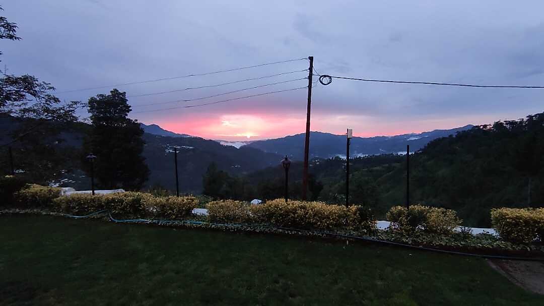 MOUNTAIN VIEW RESORT , CHAIL Best Rates on Chail Hotel Deals, Reviews ...