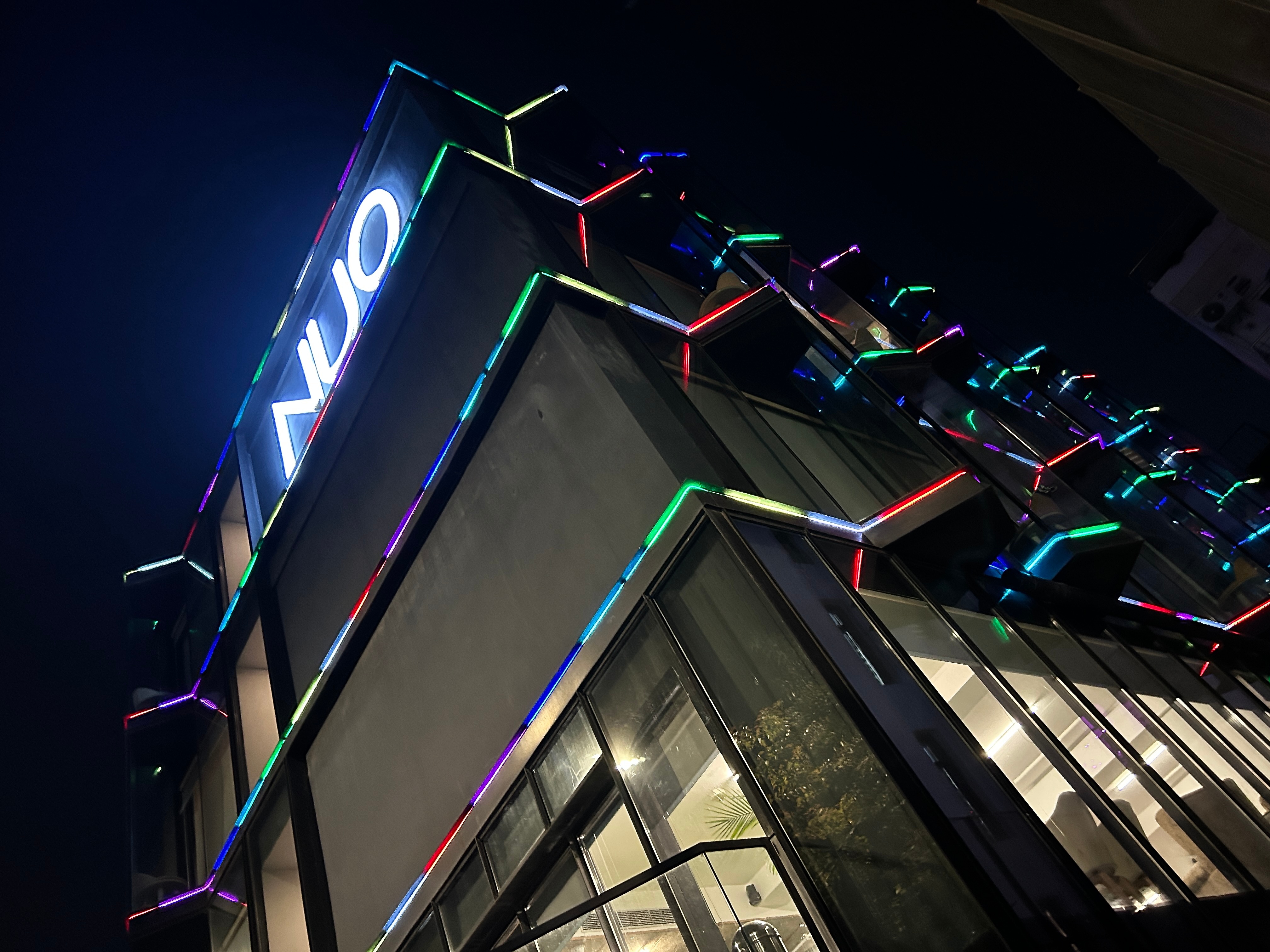 Nuo By juSTa 𝗕𝗢𝗢𝗞 Delhi Hotel 𝘄𝗶𝘁𝗵 𝗙𝗥𝗘𝗘 𝗖𝗮𝗻𝗰𝗲𝗹𝗹𝗮𝘁𝗶𝗼𝗻