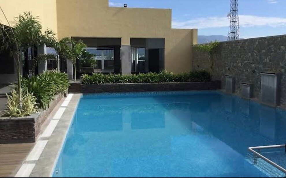 Hotel Vivera Grande 100% Money Back | Dindigul Hotel BOOK @ ₹1