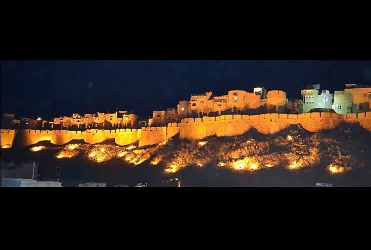 Hotel Roop Mahal | Jaisalmer Hotel BOOK @ ₹1